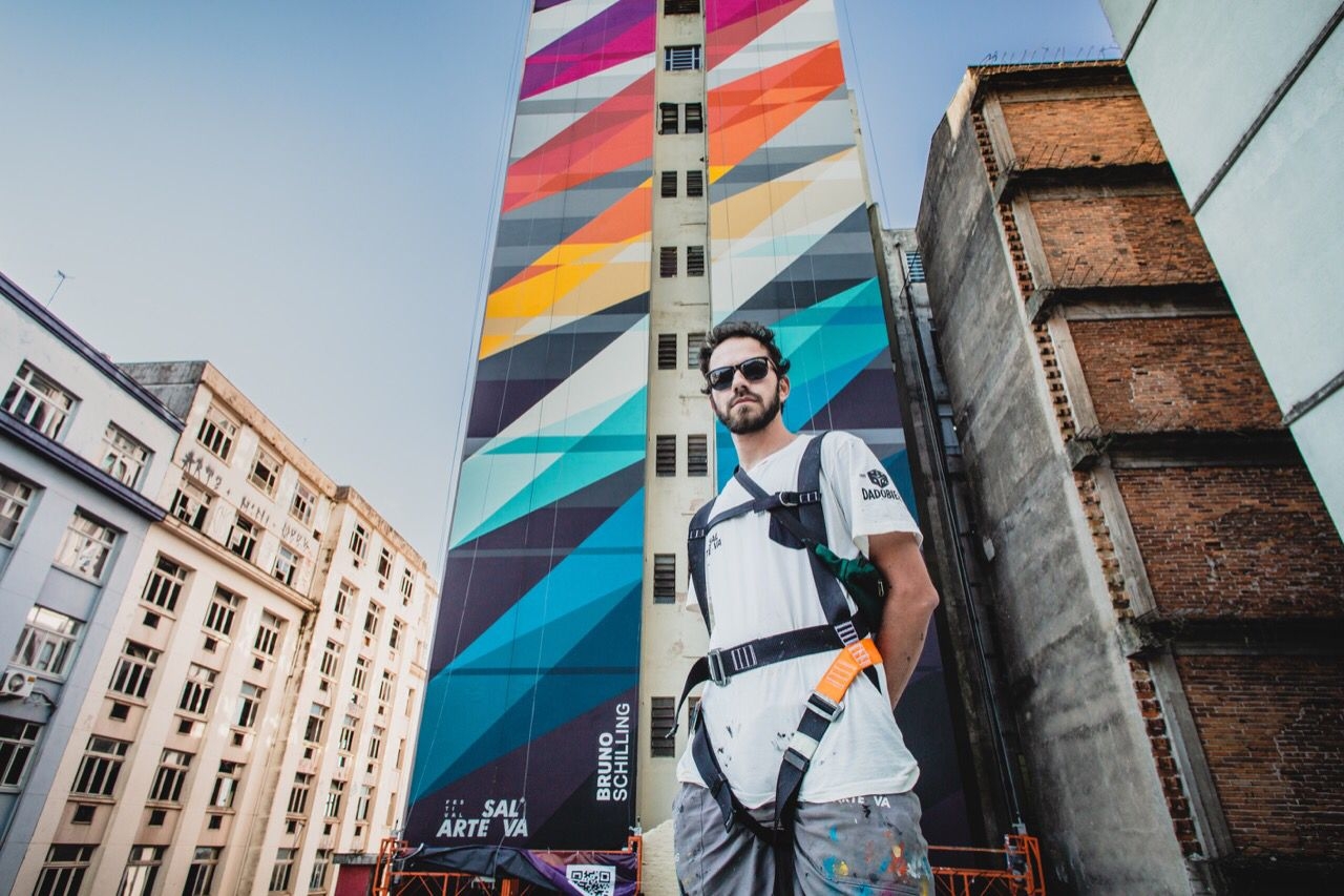 Mural gigante na capital leva a assinatura do hamburguense Bruno ...
